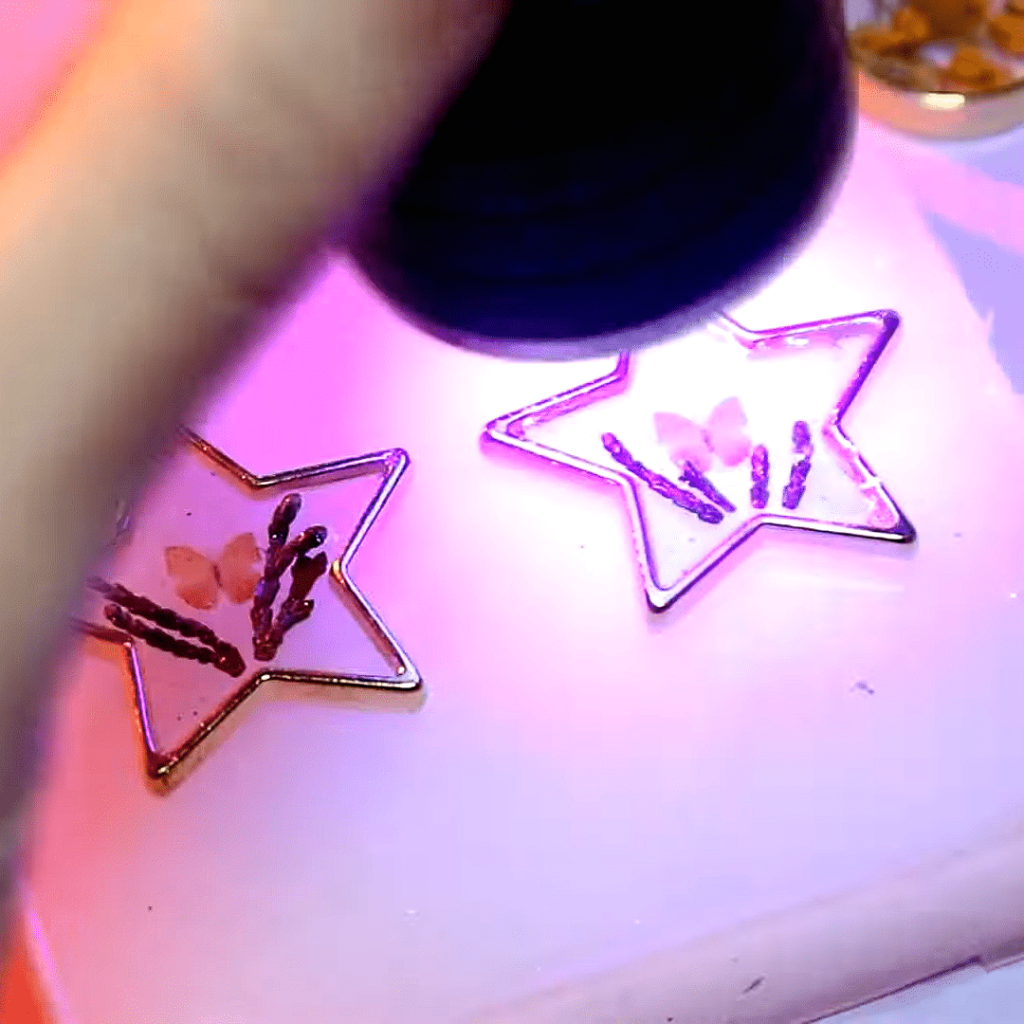 "Uv-Creation" - Fast Acrylic Resin for Jewelry & Art, UV Cure in 3 ...